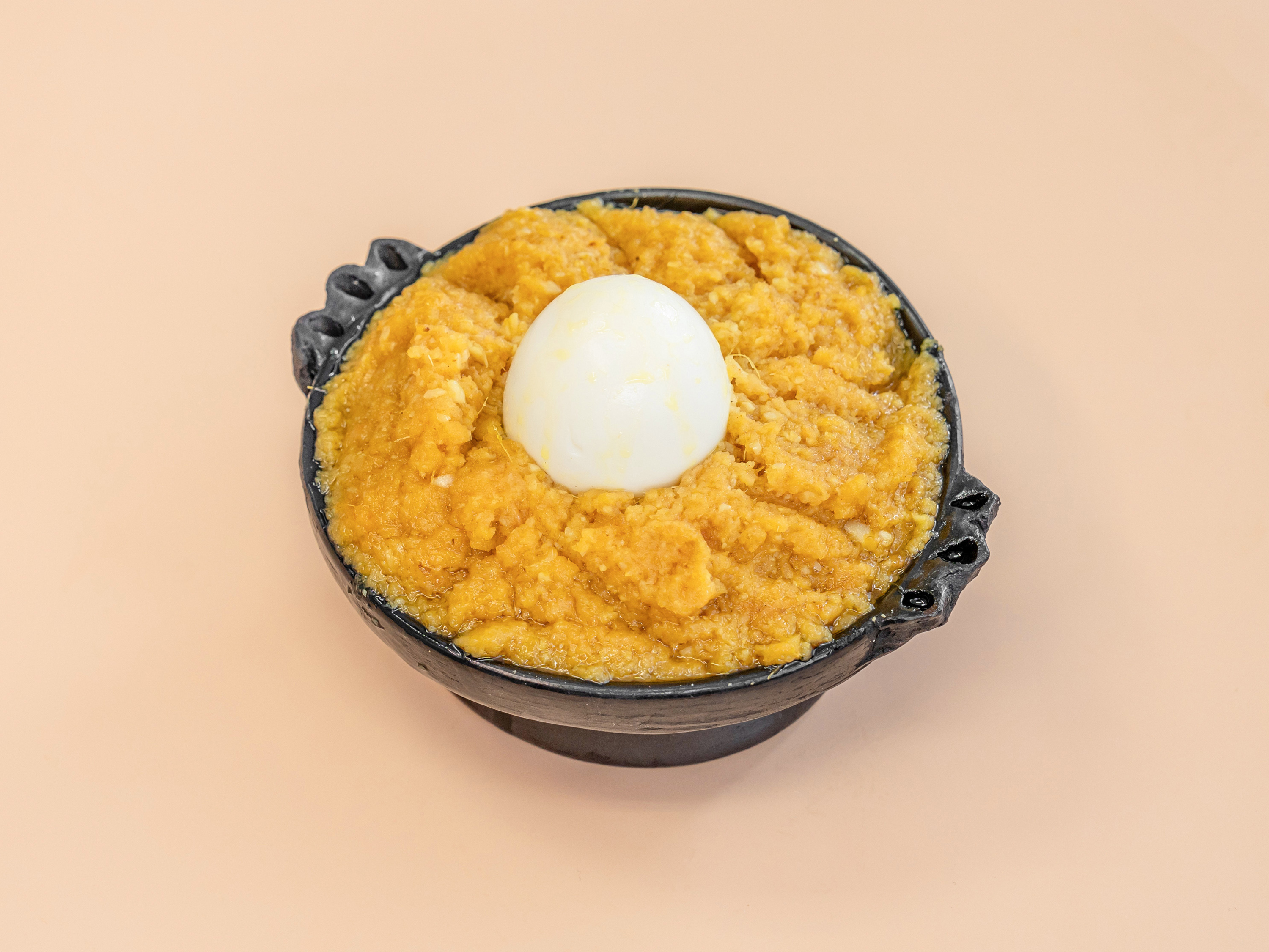 Michuu - Ethiopian Restaurant